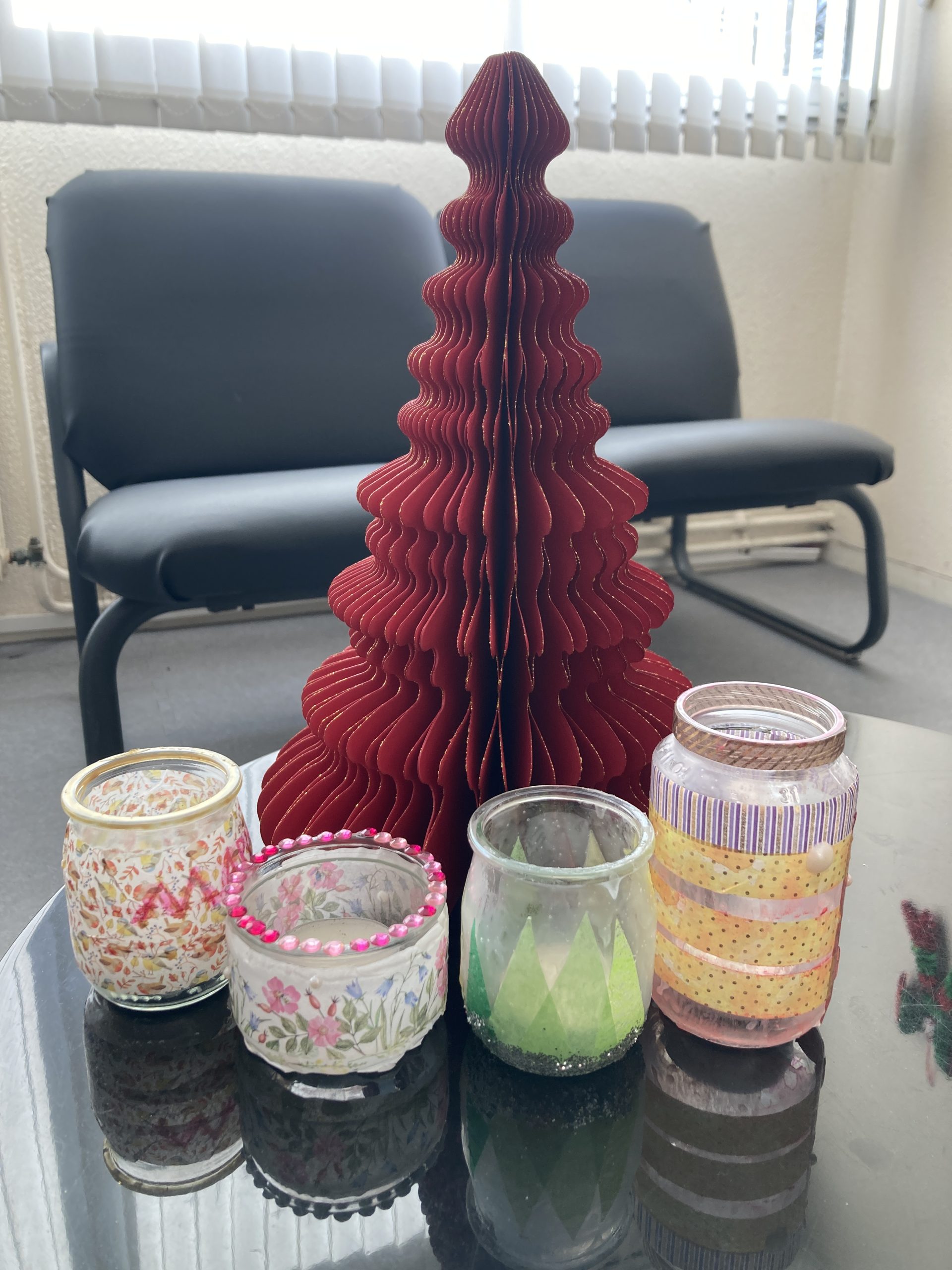 ISL Students Create Lumignons for Charity - International School of Lyon